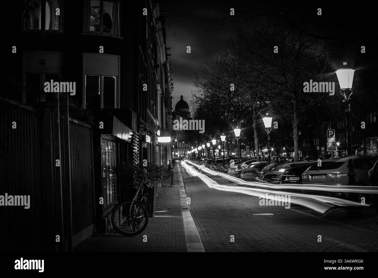 Car lights night in Black and White Stock Photos & Images - Alamy