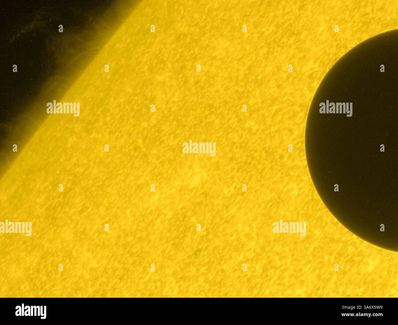 June 5, 2012 - Hinode View of 2012 Venus Transit..Hinode View of 2012 Venus Transit - 05 Jun ...