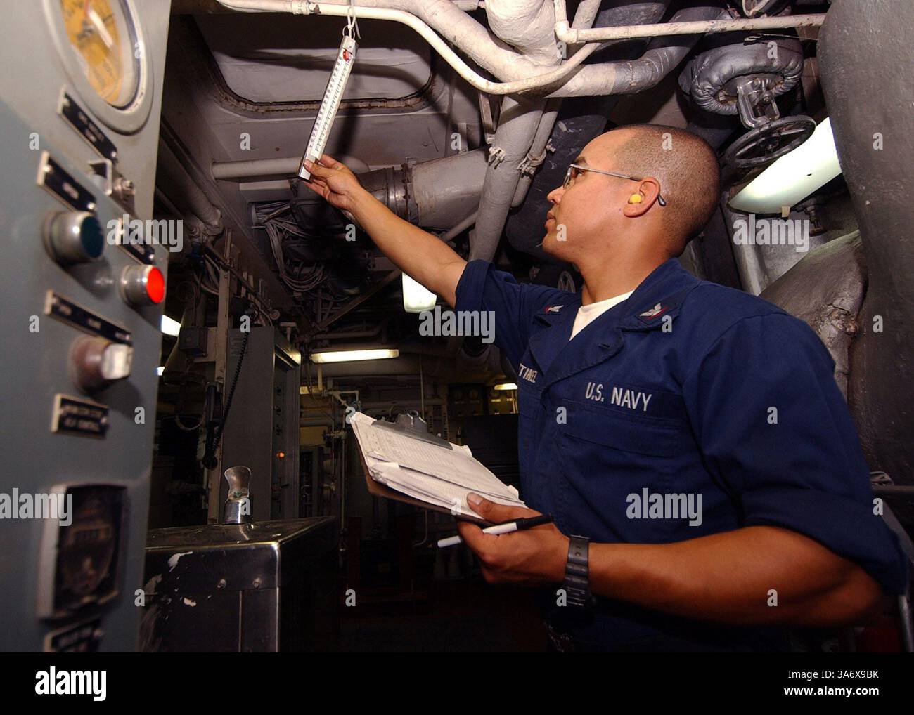 Jul 01, 2004; Mediterranean Sea; Engineman 3rd Class Carlos Martinez ...