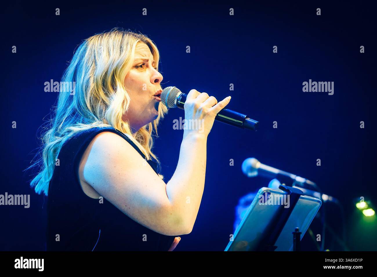 London, UK. 25th Mar, 2025. Louise Dearman photographed performing on ...