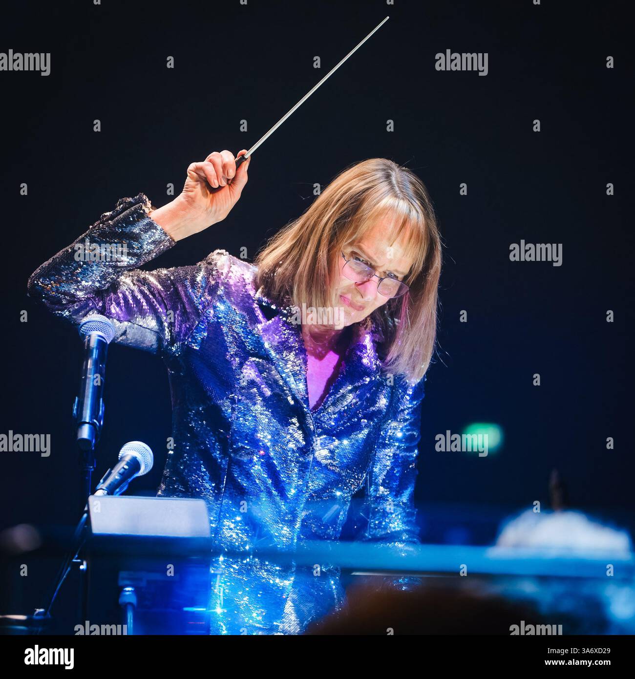 Conductor anne dudley hi-res stock photography and images - Alamy