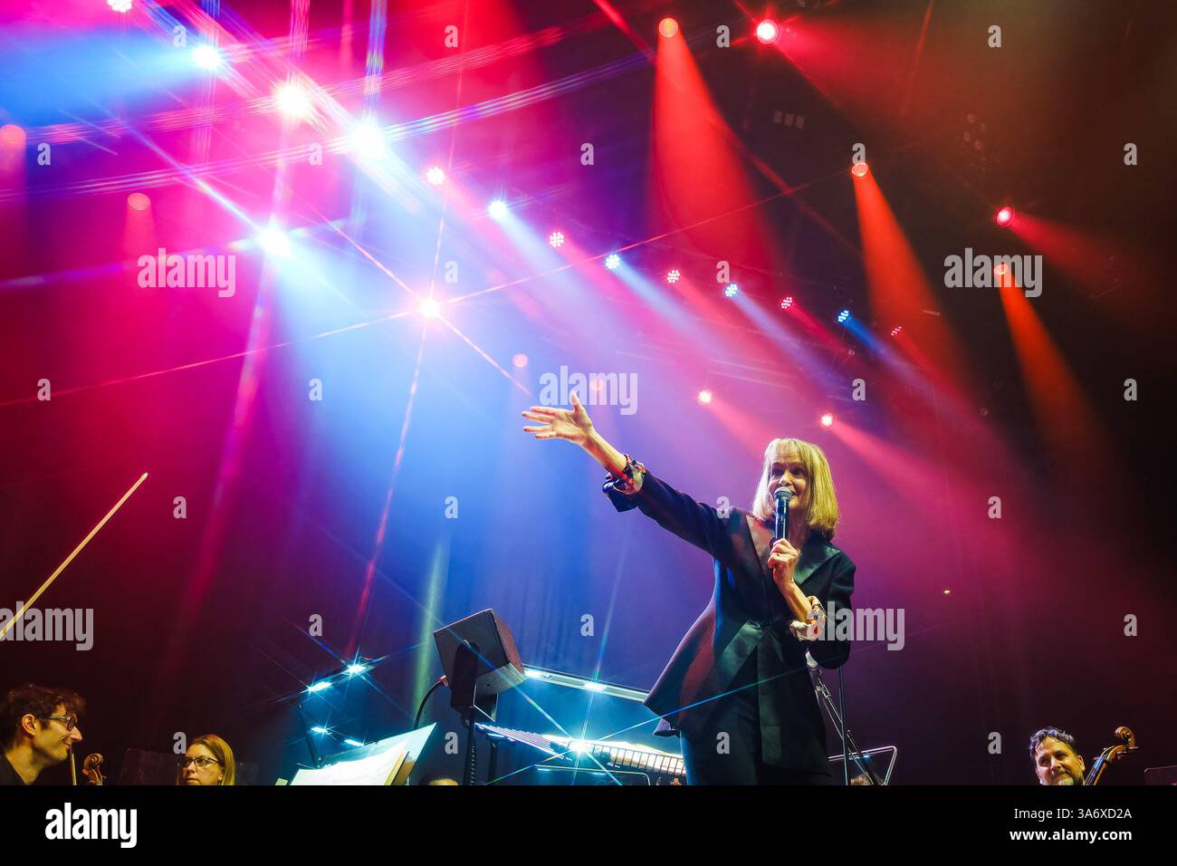 Conductor anne dudley hi-res stock photography and images - Alamy