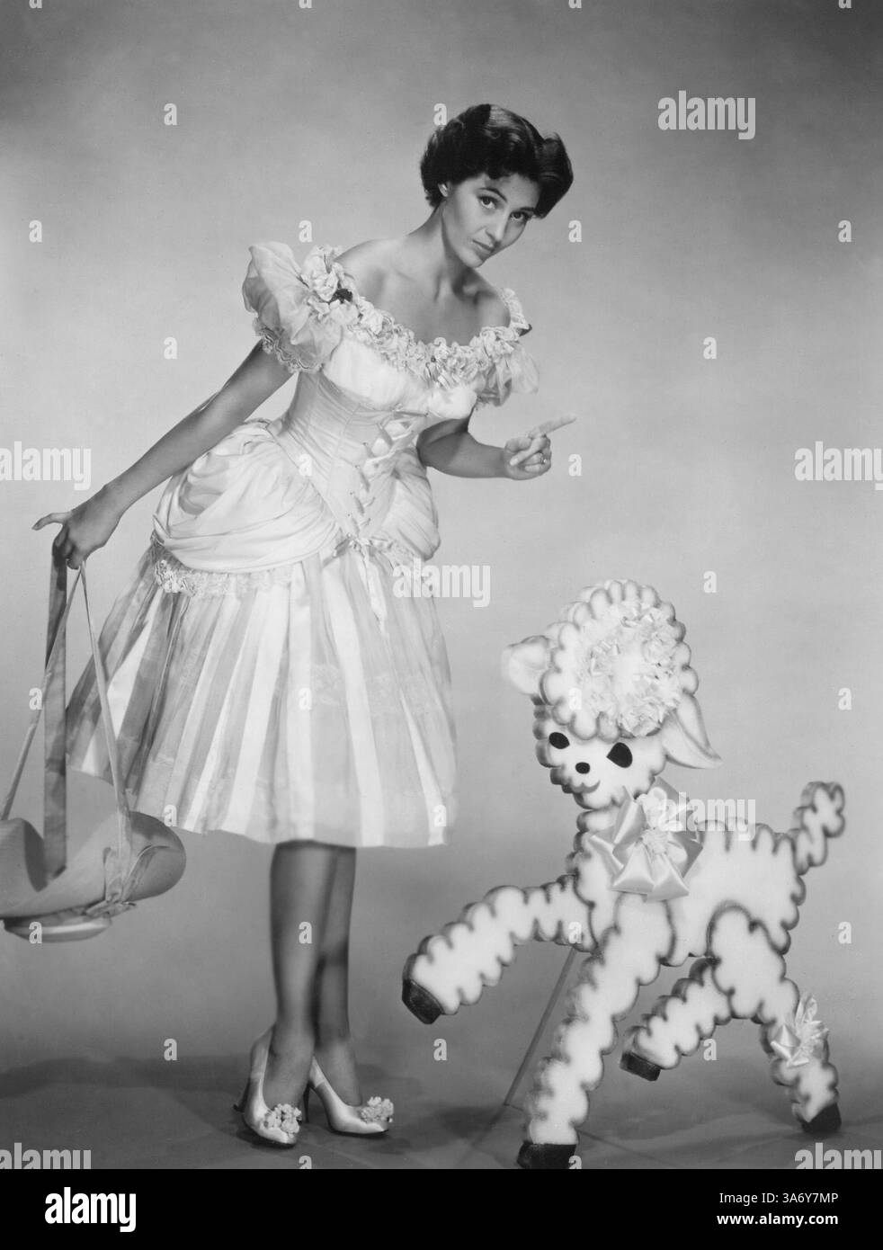 June 18, 2008 - CYD CHARISSE. SUPPLIED BY SMP- CYDCHARISSERETRO(Credit ...