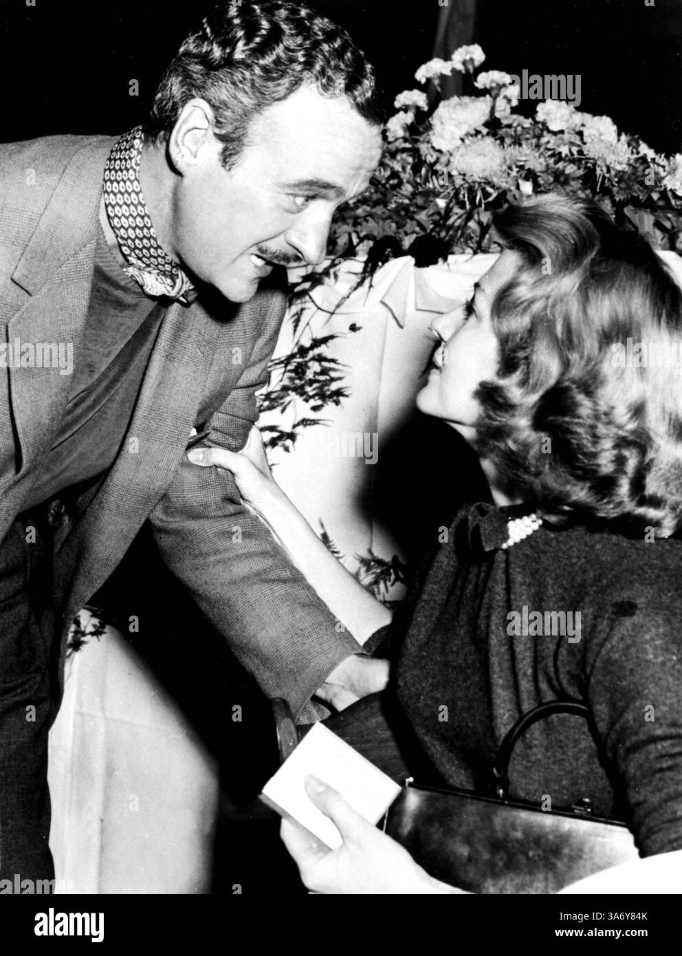 Jan. 1, 2011 - DAVID NIVEN SR. AND RITA HAYWORTH ON THE SET OF ''SEPARATE TABLES''.1958.©SMP ...