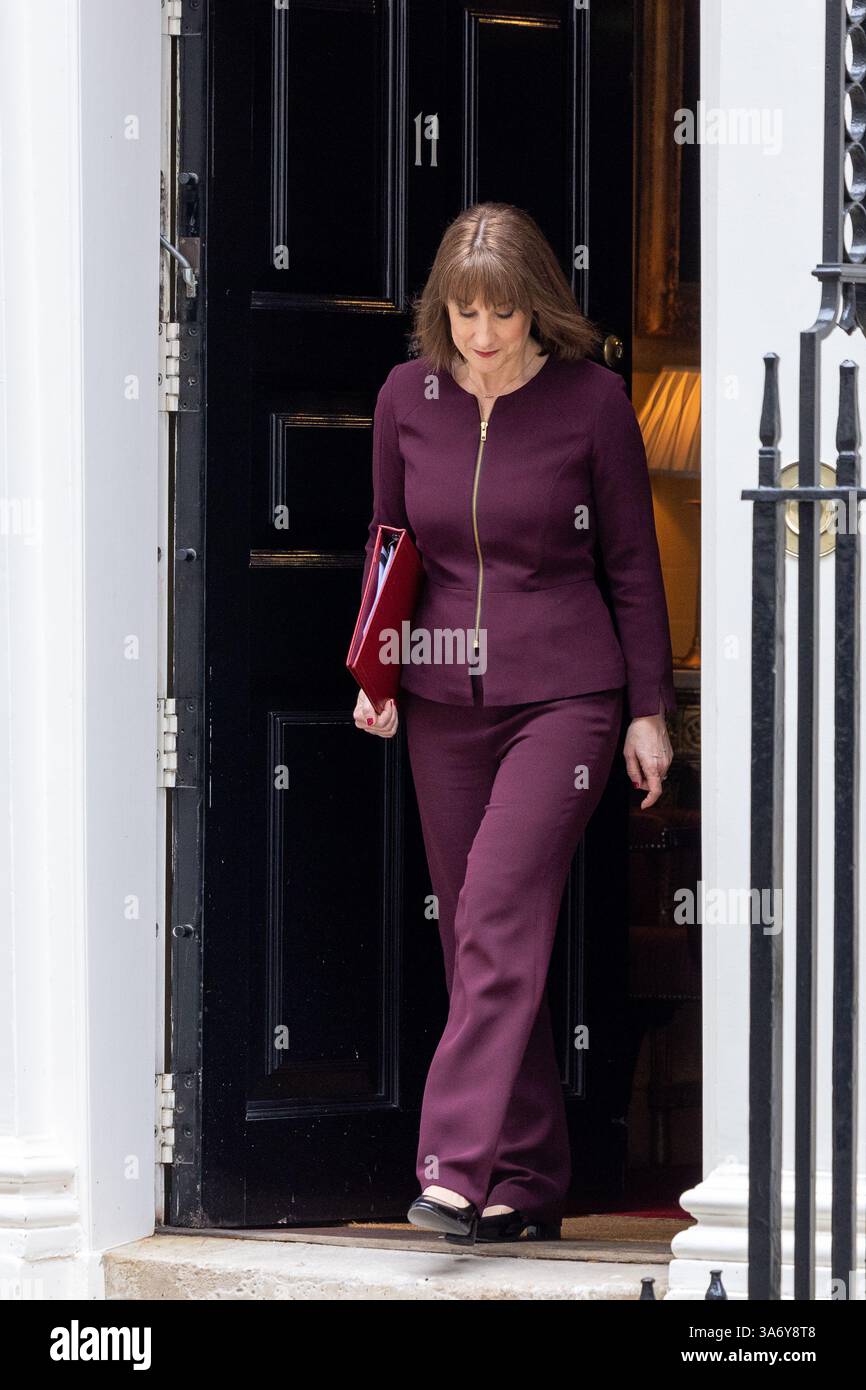 Rachel Reeves, Chancellor of the Exchequer leaves No.11 Downing Street ...