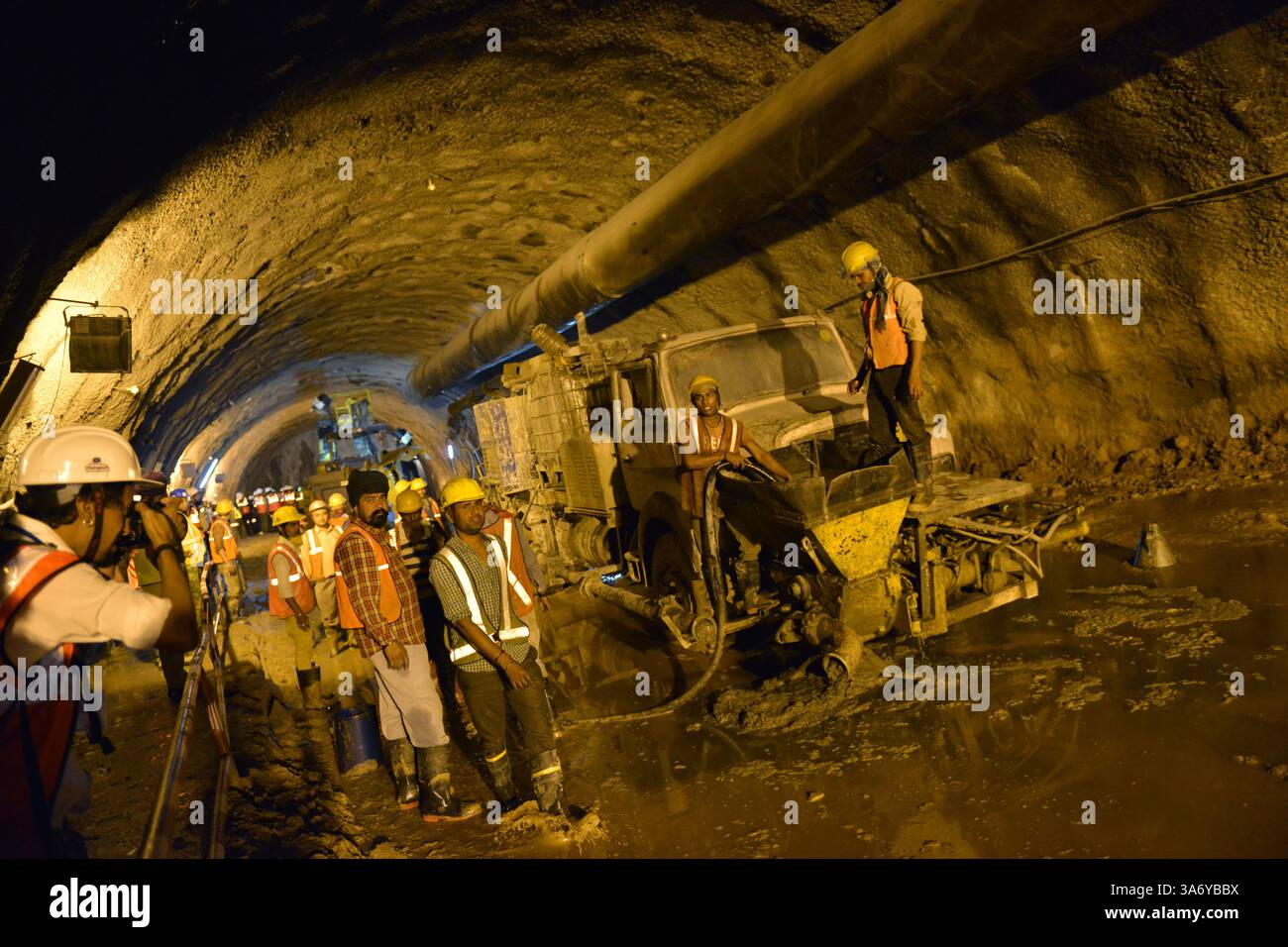 NEW DELHI, INDIA â€“ DECEMBER 04: Delhi Metro Rail Corporation (DMRC ...