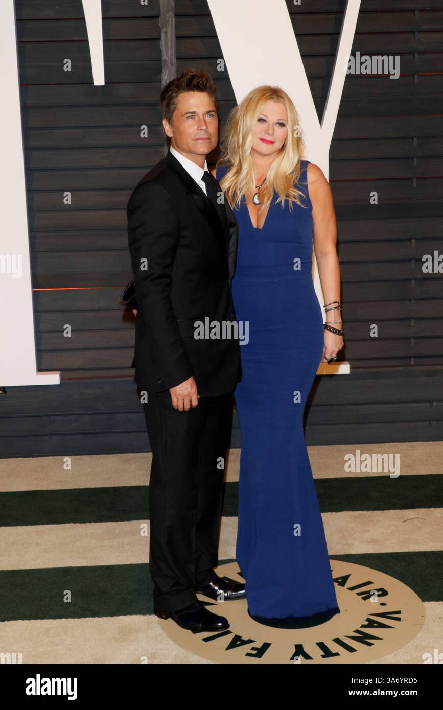 Actor Rob Lowe and wife Sheryl Berko attend the Vanity Fair Oscar Party ...