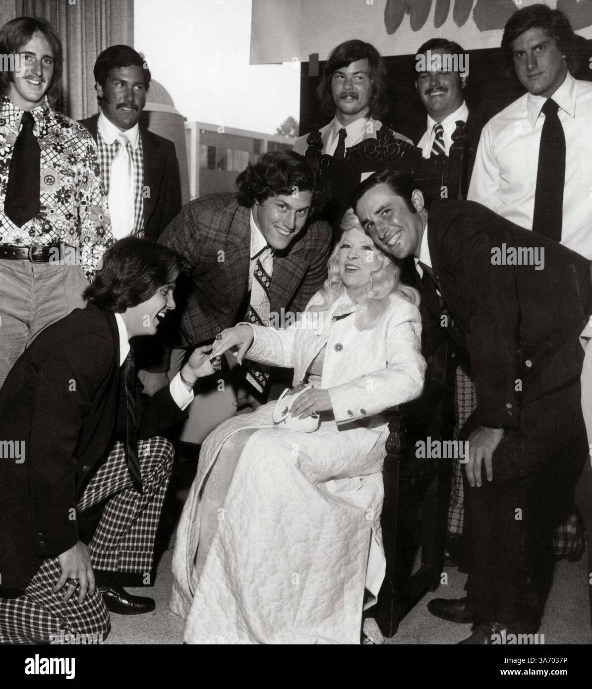 May 13, 2003 - MAE WEST AND USC FRATERNITY SIGMA CHI.WEST WAS VOTED ...