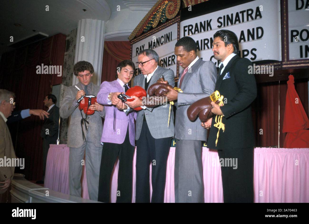 Roberto duran 1983 hi-res stock photography and images - Alamy