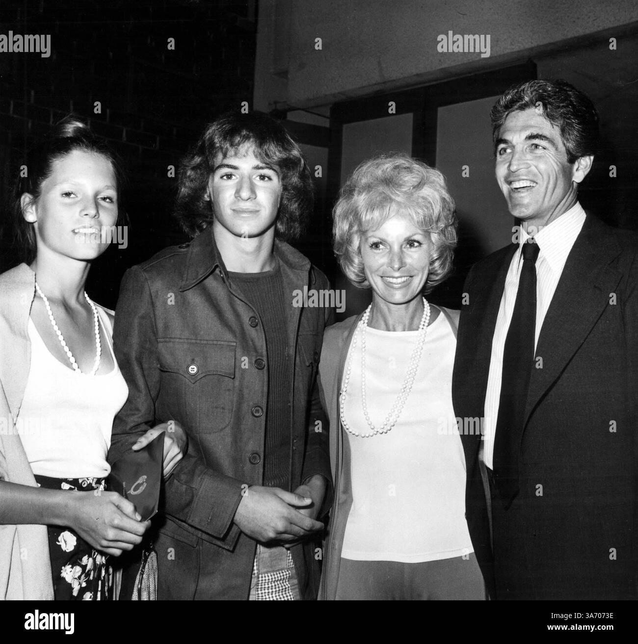 Jan. 1, 2011 - KELLY CURTIS WITH DATE DAVID ABRAMS AND HER MOTHER JANET ...