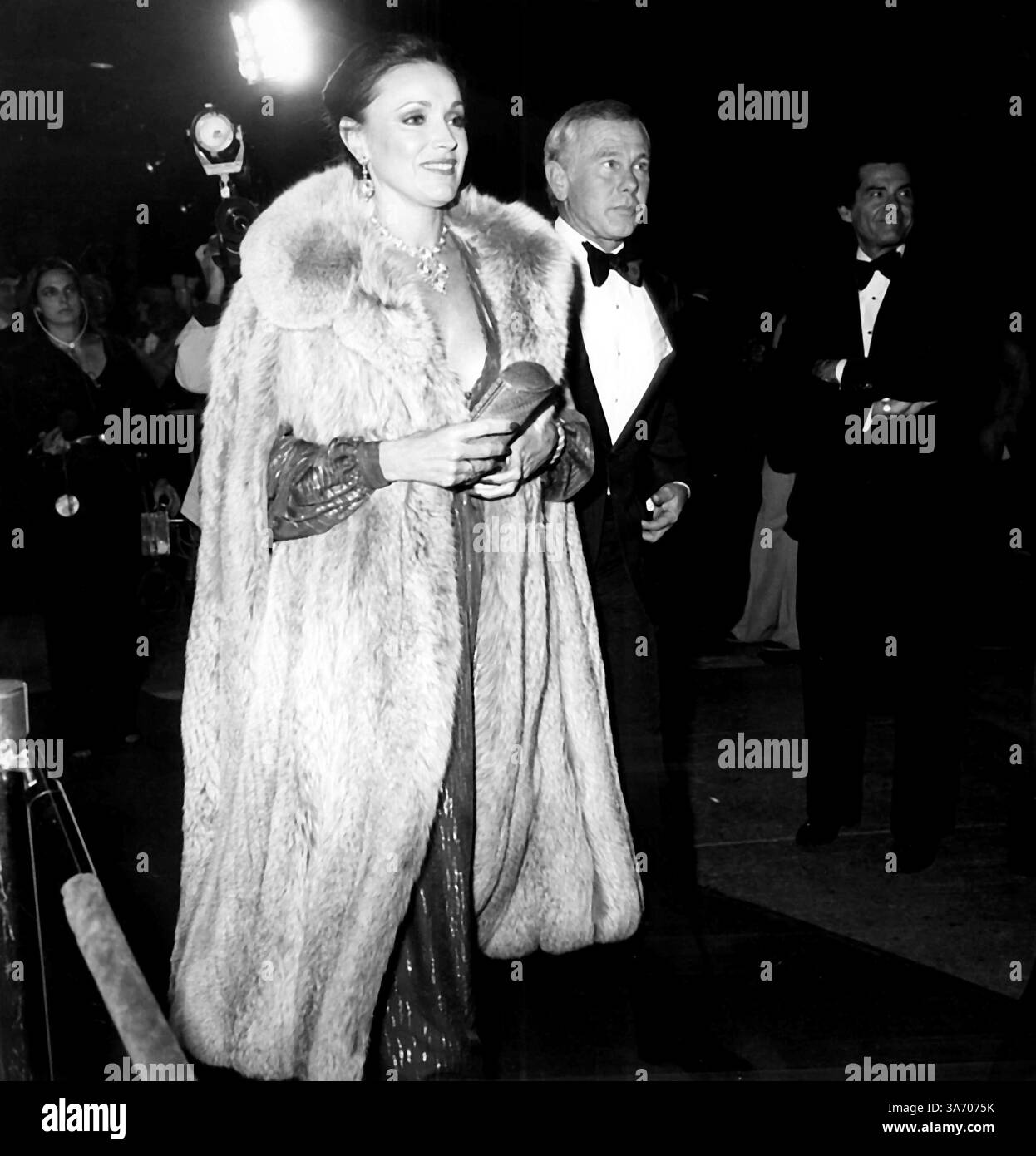 Jan. 1, 2011 - 2709.JOHNNY CARSON AND WIFE JONNA . NATE CUTLER/ 1977 ...