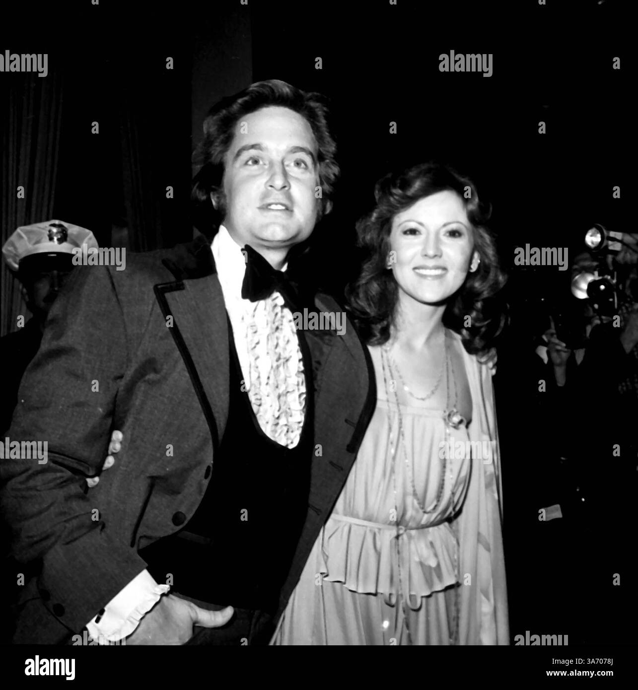Jan. 1, 2011 - MICHAEL DOUGLAS AND BRENDA VACCARO AT THE GOLDEN AWARDS ...