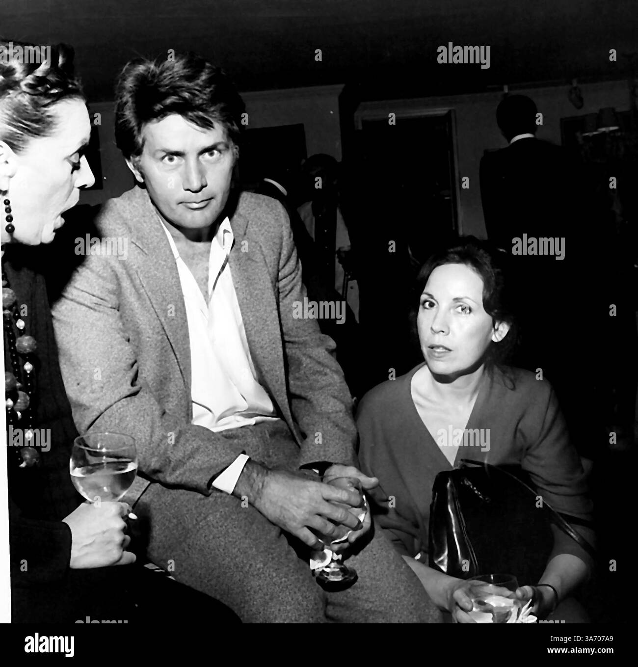 Jan. 1, 2011 - MARTIN SHEEN AND WIFE. NATE CUTLER/(Credit Image ...