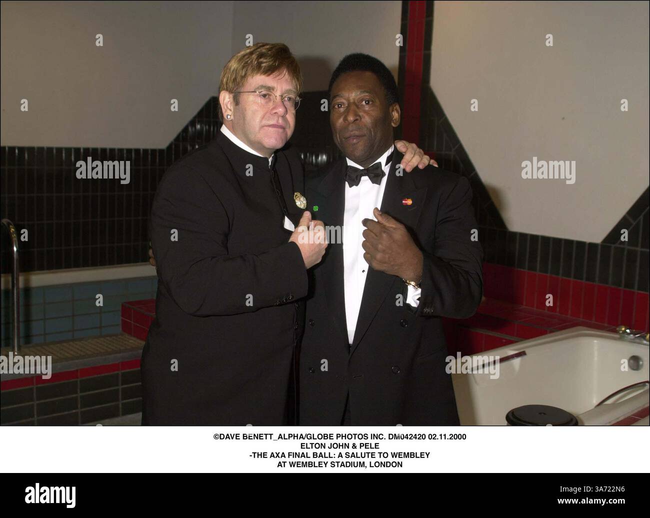 Wembley final ball pele elton hi-res stock photography and images - Alamy