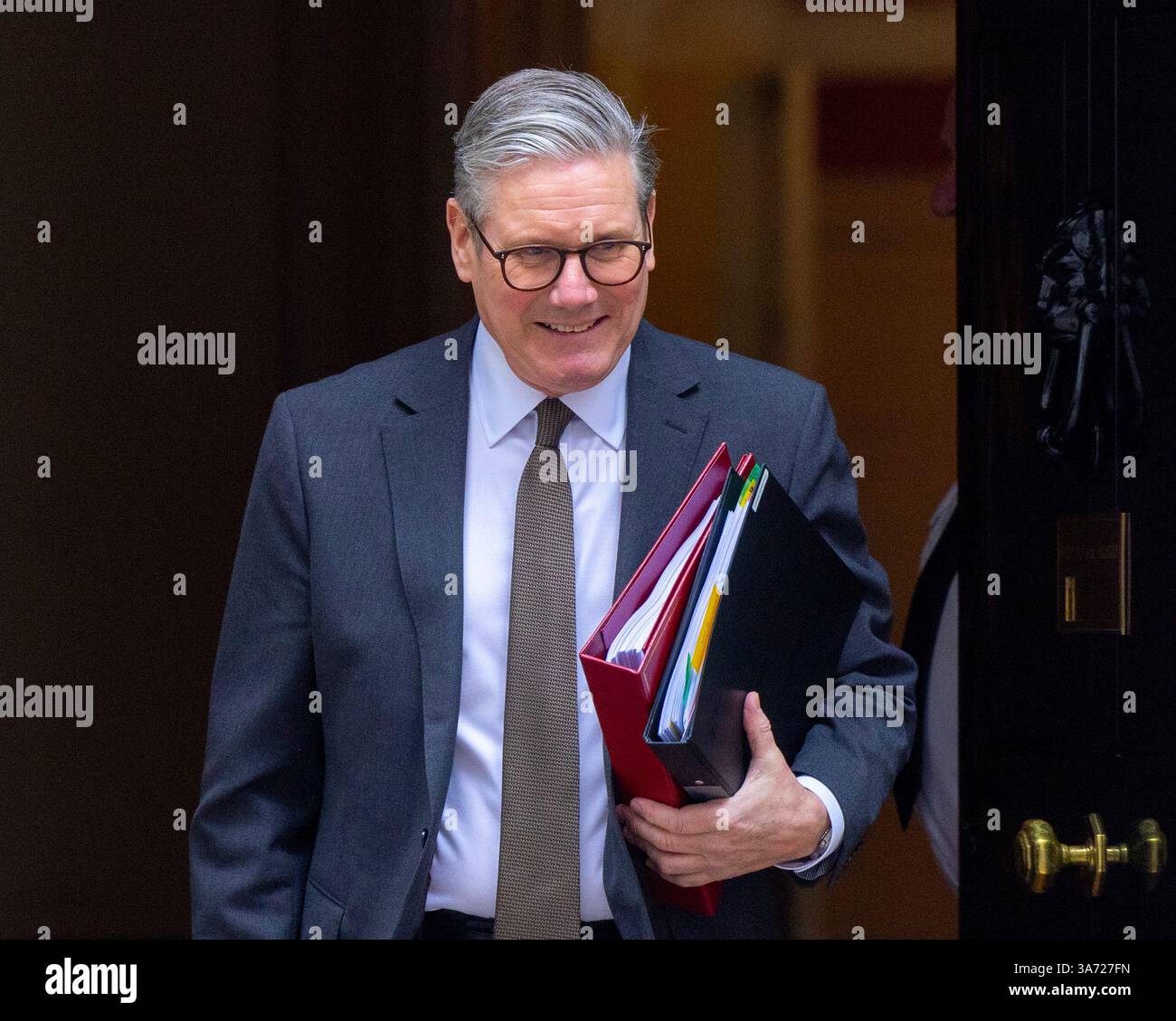 London, UK. 26th Mar, 2025. Prime Minister, Keir Starmer, leaves Number ...