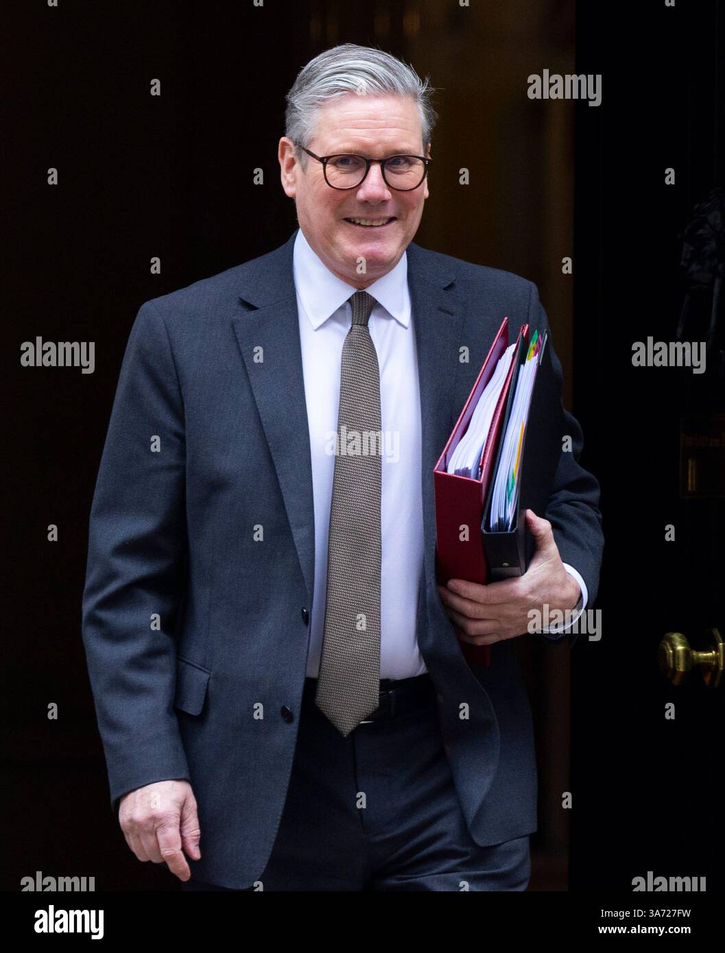 London, UK. 26th Mar, 2025. Prime Minister, Keir Starmer, leaves Number ...