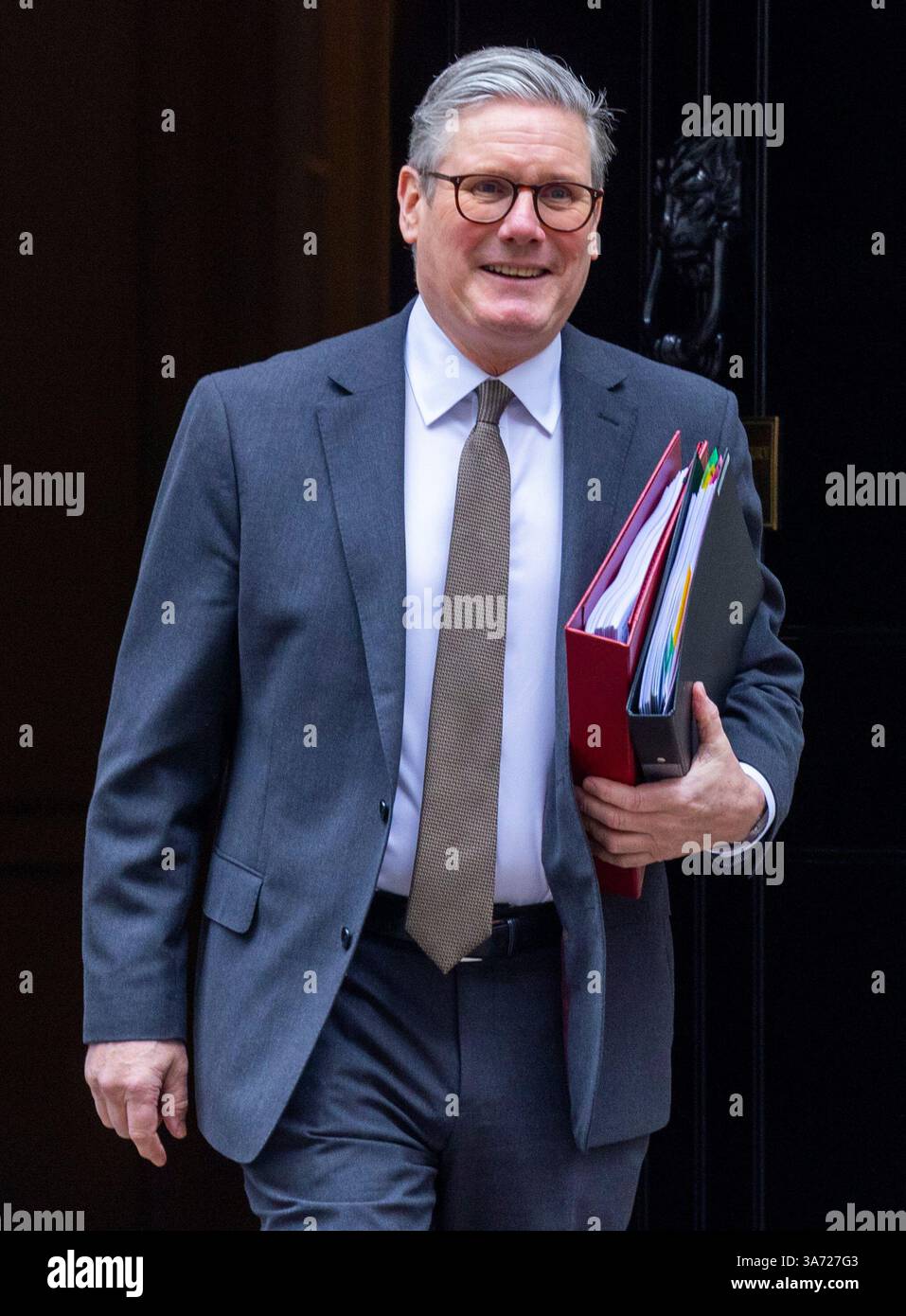 London, UK. 26th Mar, 2025. Prime Minister, Keir Starmer, leaves Number ...