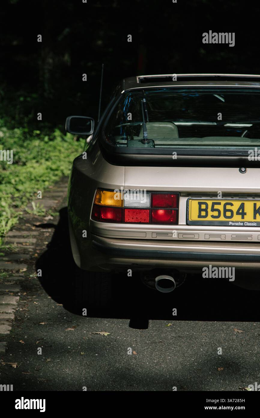 1984 porsche 911 3 2 hi-res stock photography and images - Alamy