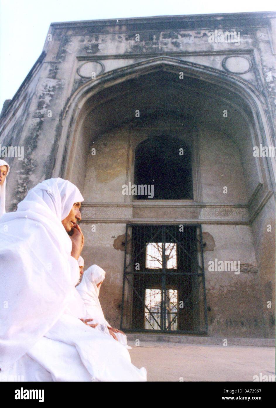 Apr 29, 2004; New Delhi, INDIA; FILE PHOTO: Date unknown. Muslim women ...