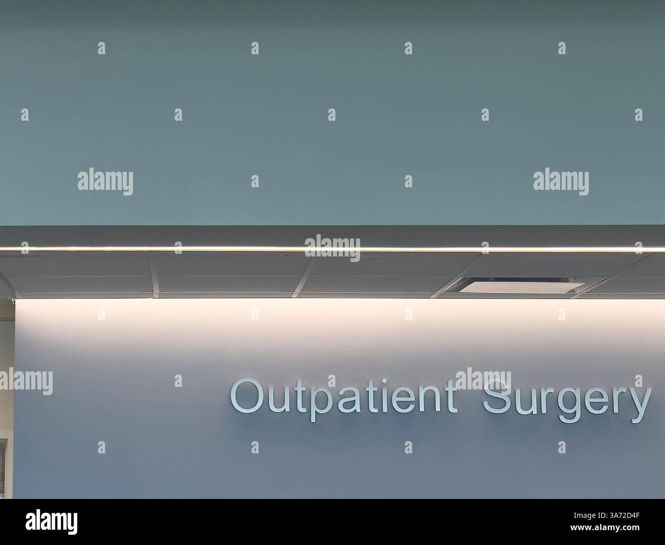 Sign at hospital surgery ward Stock Photo - Alamy
