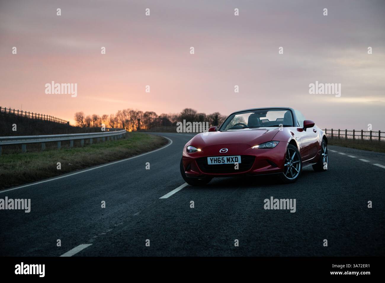 Mazda mx 5 2015 hi-res stock photography and images - Alamy