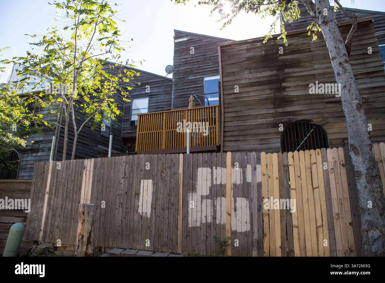 Oct. 17, 2014 - Dallas, Texas, U.S - The first person to be die in the ...