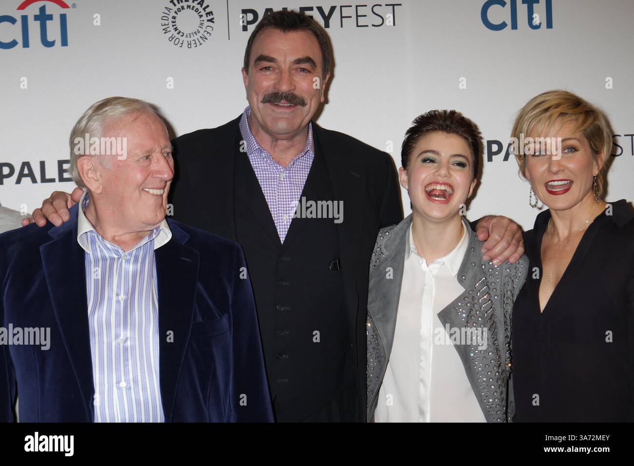 Amy carlson and sami gayle hi-res stock photography and images - Alamy