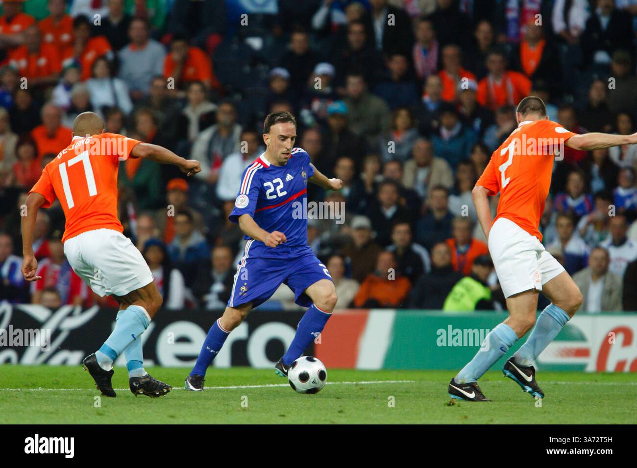 Team france during group hi-res stock photography and images - Alamy
