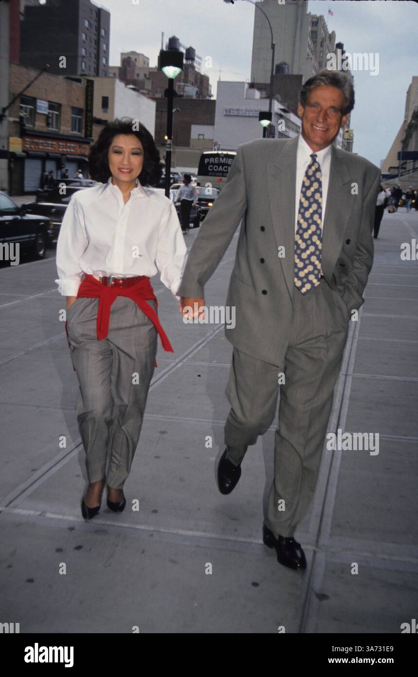 CONNIE CHUNG with Maury Povich.l8651Hmc.(Credit Image: © Henry Mcgee/Globe Photos/ZUMAPRESS.com ...