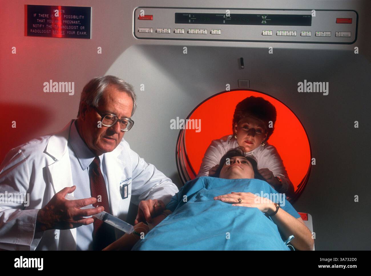 Jul 7, 1994 - Kansas City, Missouri, U.S. - A doctor monitors a patient ...