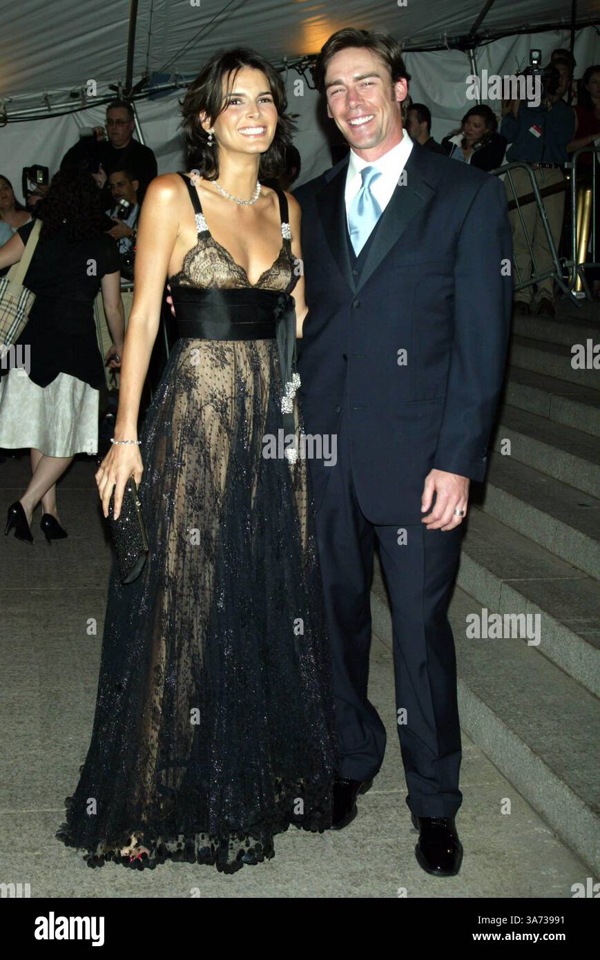 Jan. 1, 2011 - ANGIE HARMON AND HUSBAND JASON SEHORN.K30843LCV.THE ...