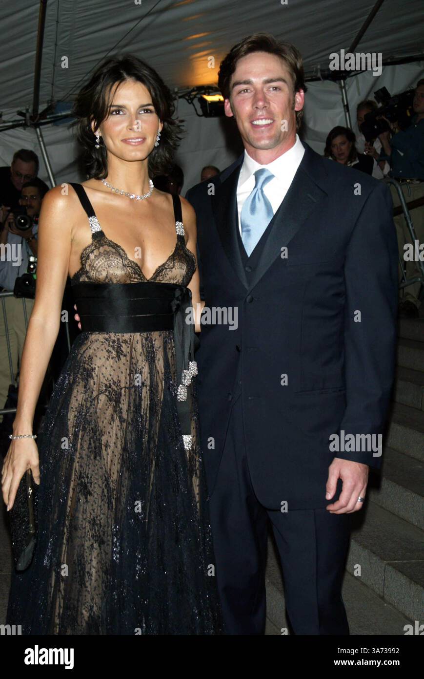 Jan. 1, 2011 - ANGIE HARMON AND HUSBAND JASON SEHORN.K30843LCV.THE ...