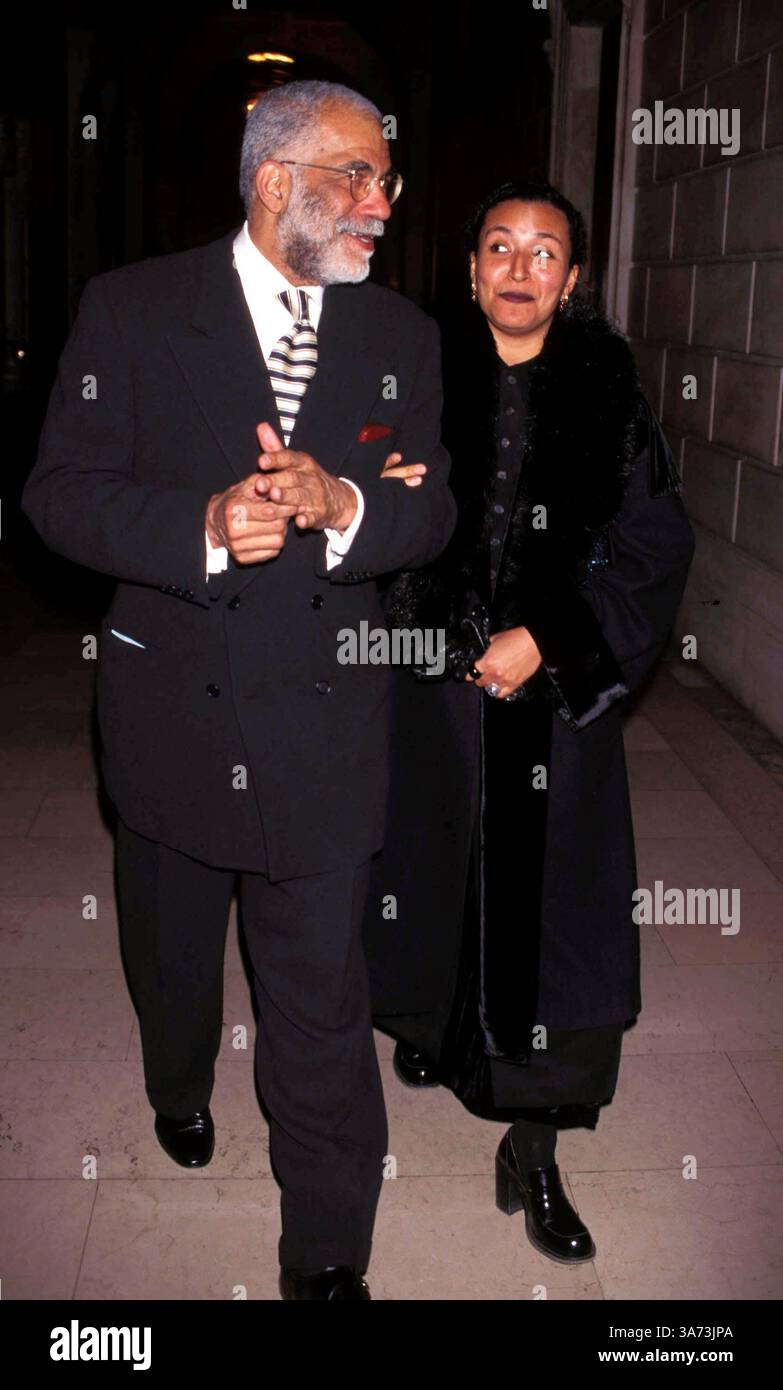 Nov. 10, 2006 - K3794WW.BLACK HISTORY MONTH EVENT HONORING .LORRAINE ...