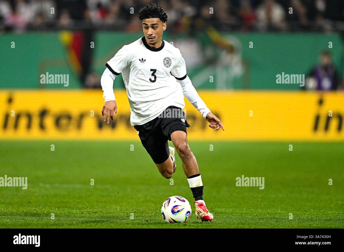 Darmstadt, Deutschland. 25th Mar, 2025. Nathaniel Brown (Deutschland ...
