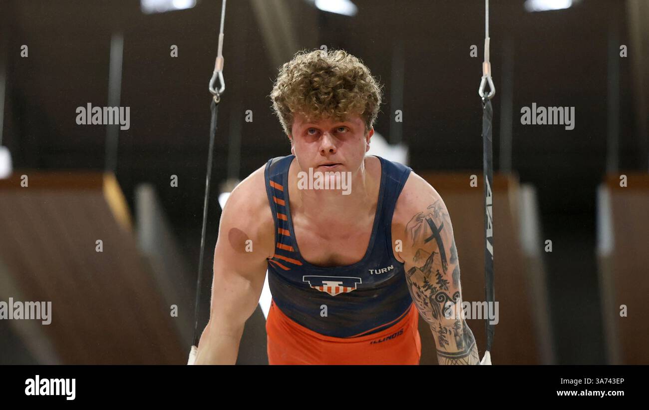 Illinois Logan Myers competes against Ohio State during an NCAA ...