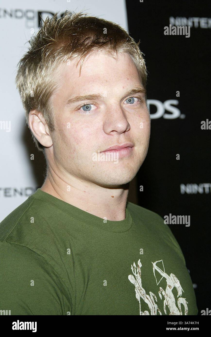 Nov 16, 2004; Hollywood, CA, USA; Actor DAVID PAETKAU at the Nintendo ...