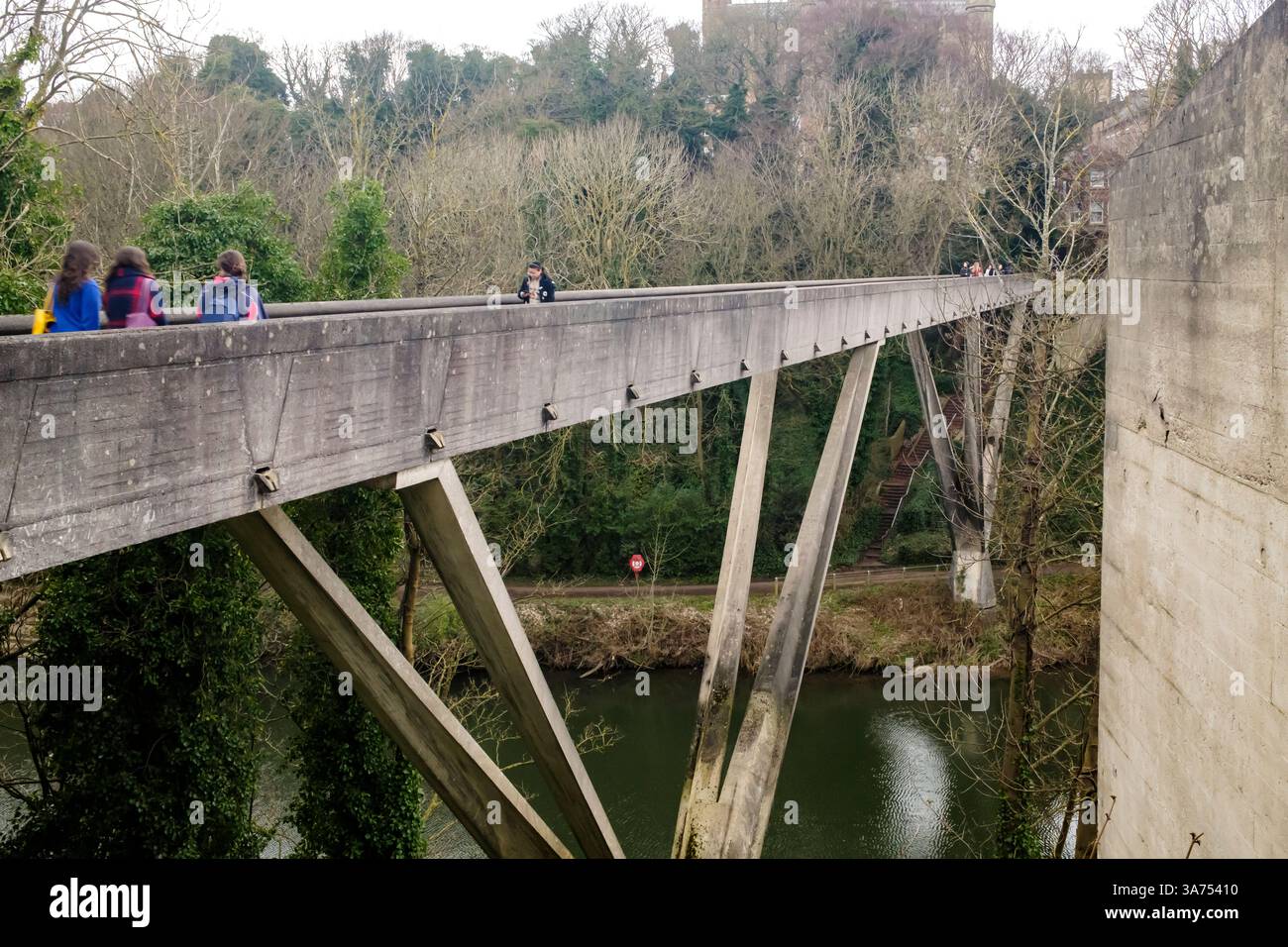 Kingsgate Bridge by architect Ove Arup completed in 1963, Durham ...
