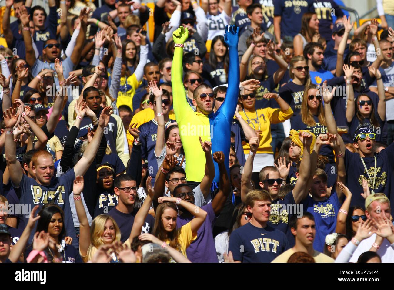 Oct. 13, 2012 - Pittsburgh, Pennsylvania, U.S. - Heinz Field ...