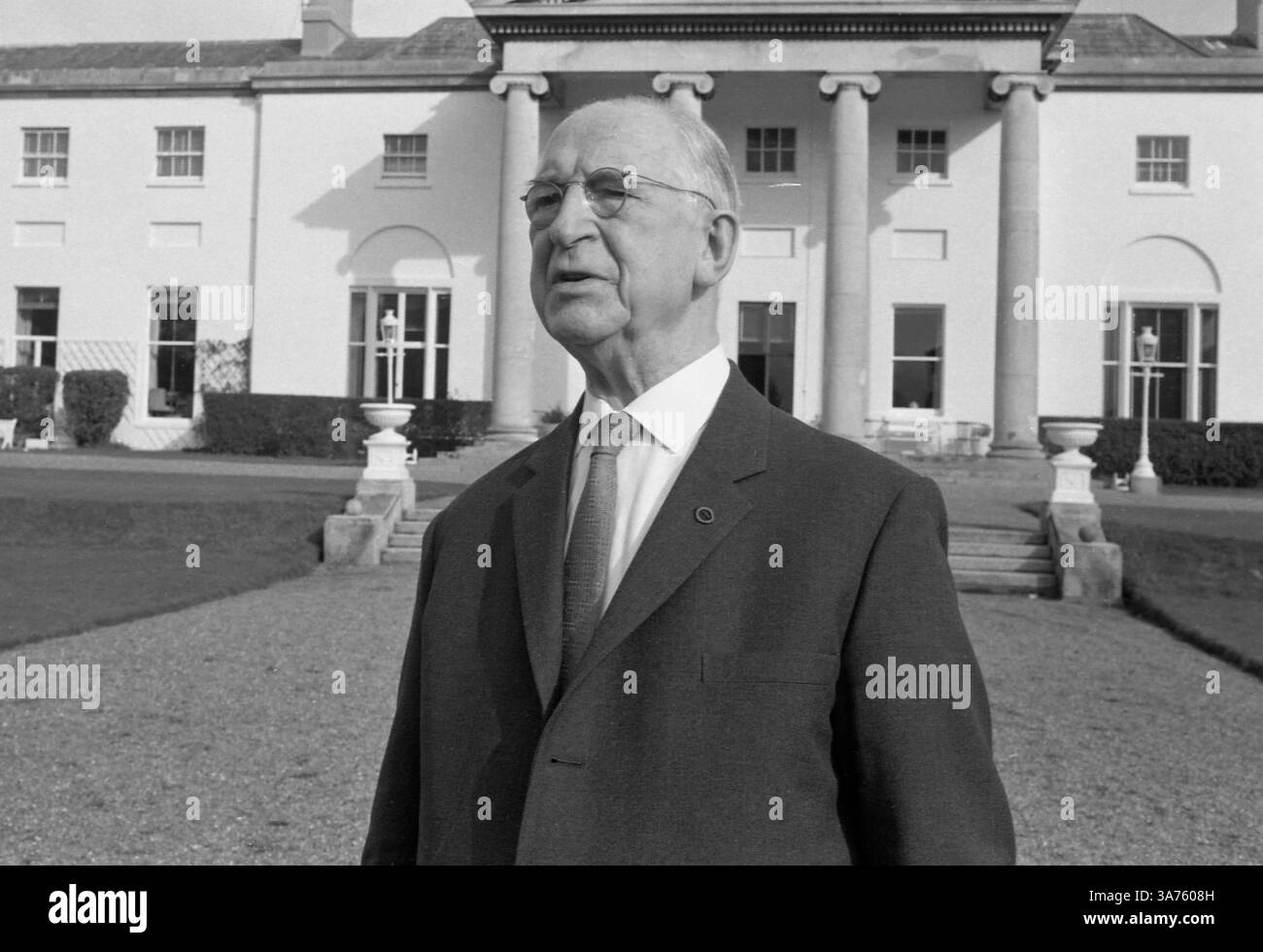 President of the Irish Republic, Eamon de Valera, who celebrated his ...