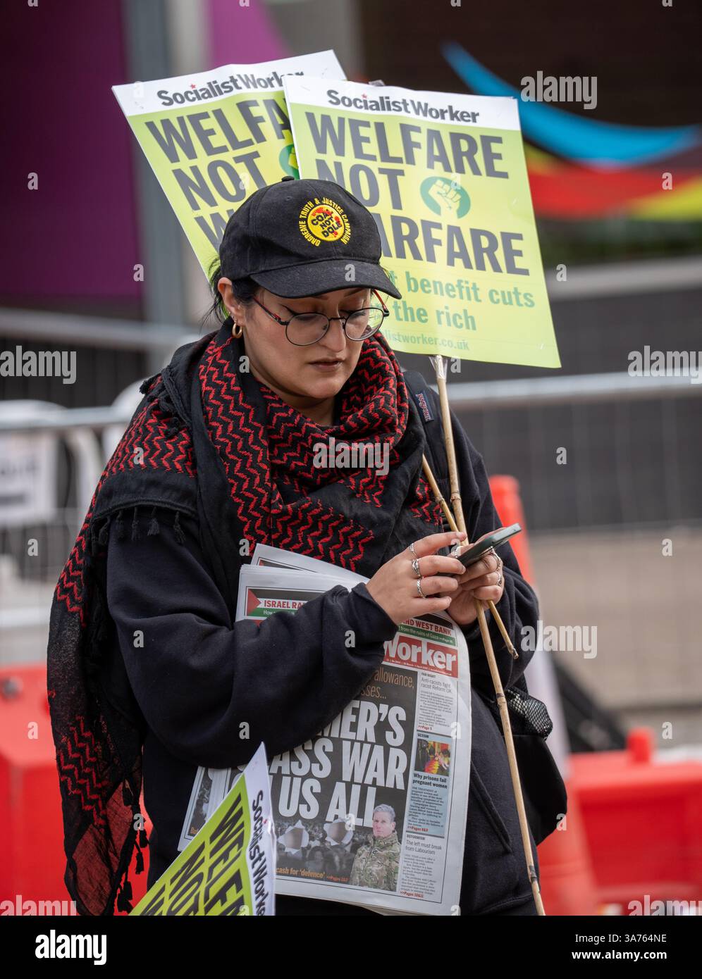 Glasgow Scotland, UK. 26th Mar, 2025. Protesters gather outside the MOD ...