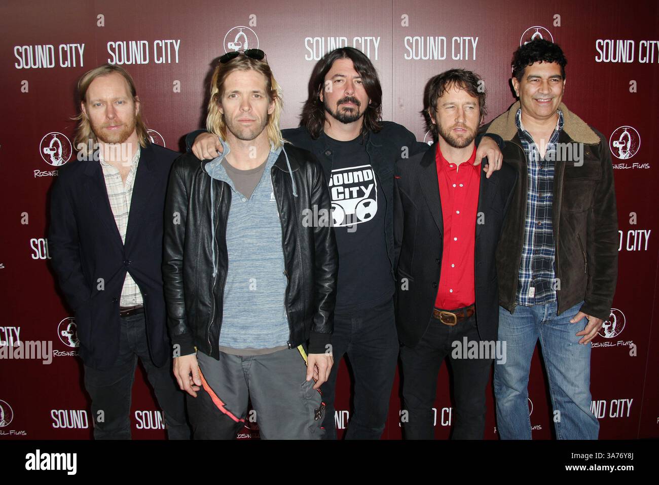 Pat smear arrive hi-res stock photography and images - Alamy