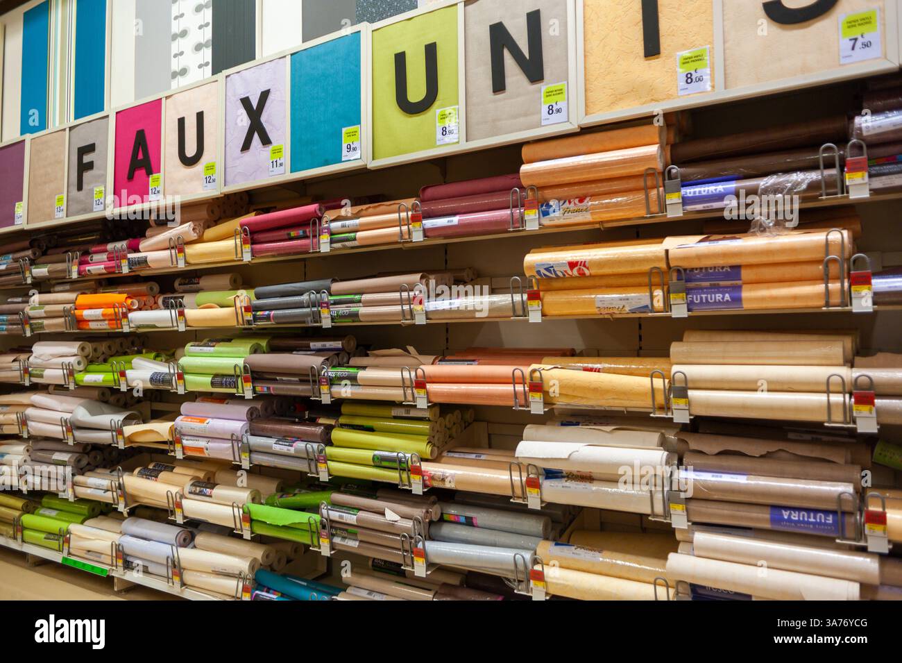 Hardwares shop hi-res stock photography and images - Alamy
