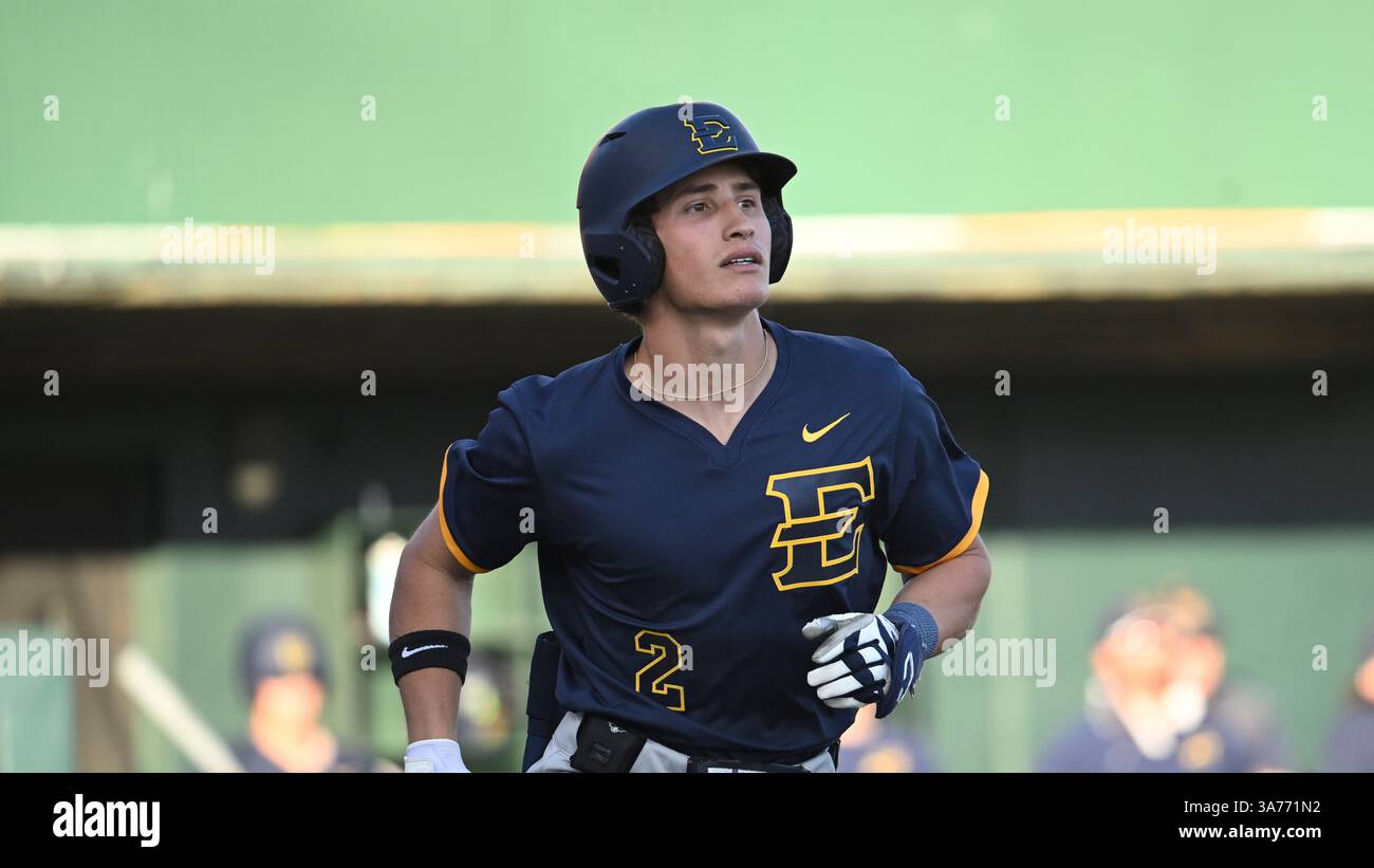 East Tennessee infielder Cooper Torres (2) plays Tennessee in an NCAA ...