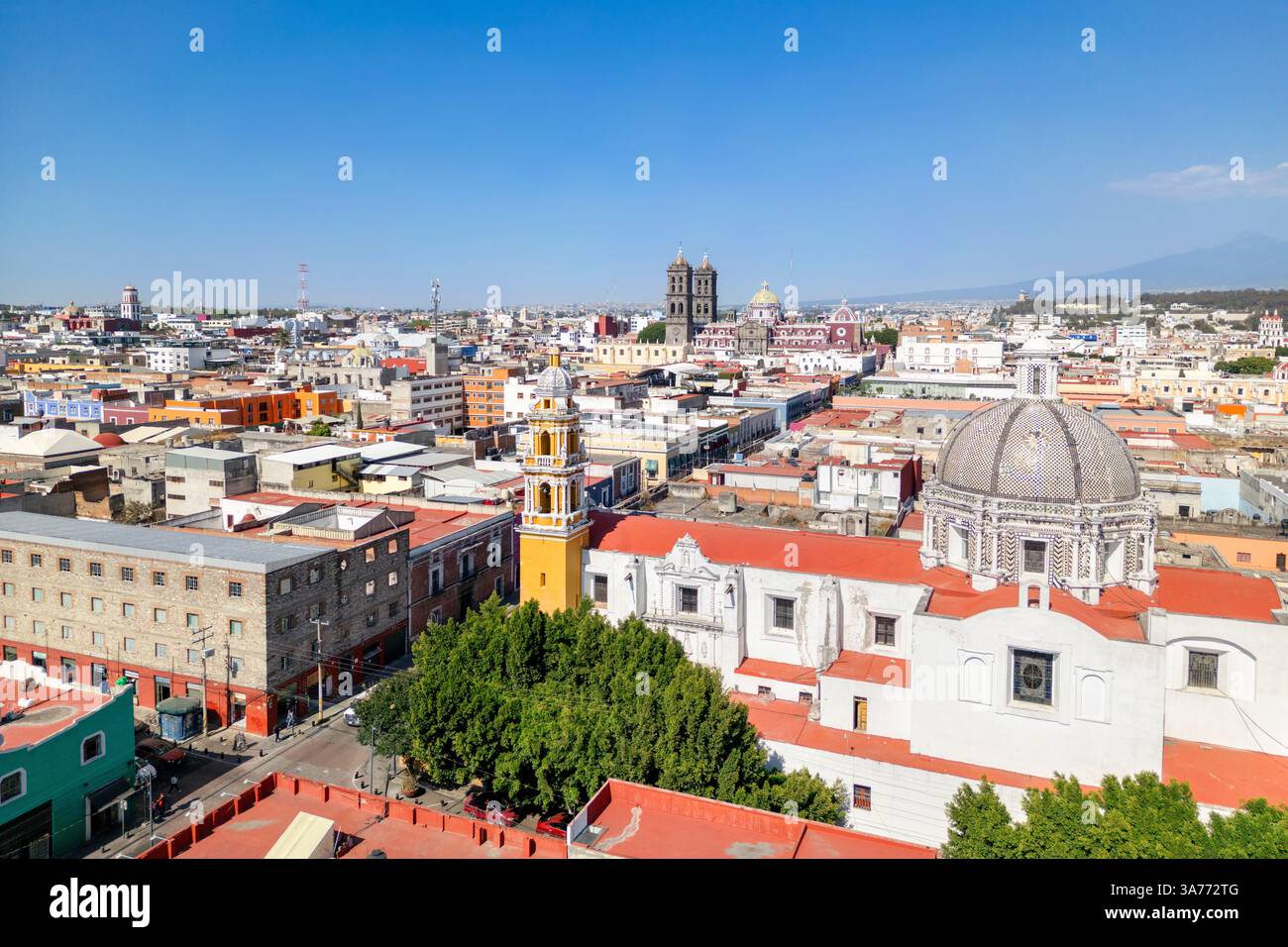 Skyline of Puebla, Mexico, highlighting the iconic Puebla Cathedral ...