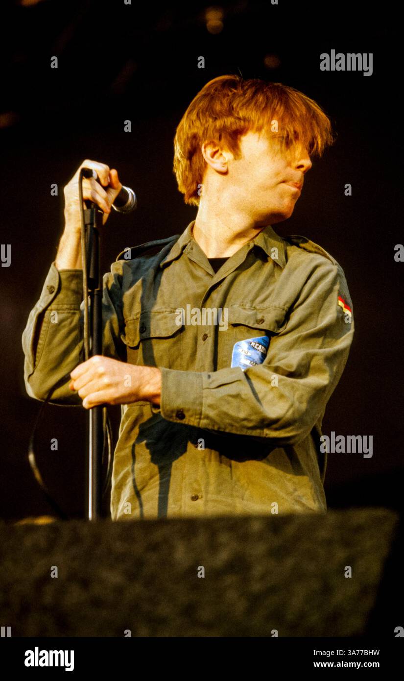 Mansun reading festival 1998 hi-res stock photography and images - Alamy