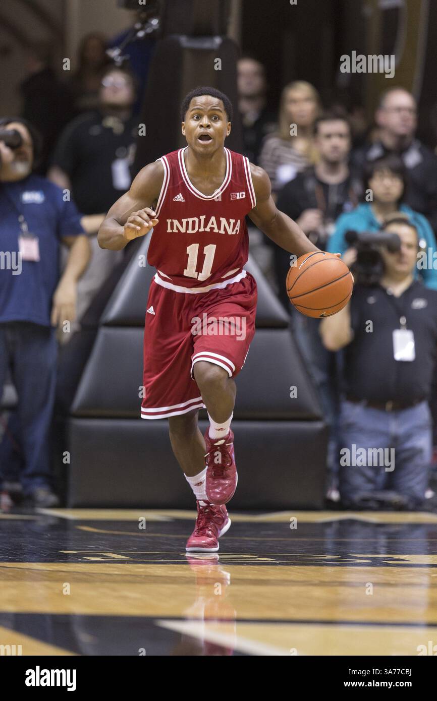 Kevin yogi ferrell hi-res stock photography and images - Alamy