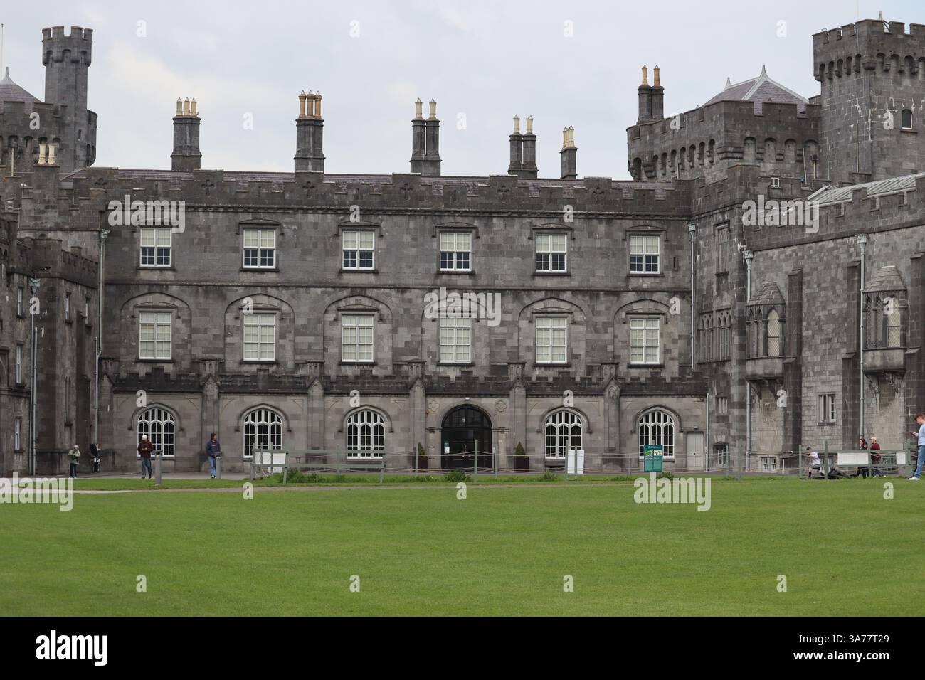 Kilkenny Castle is one of Ireland's most iconic and well-preserved ...