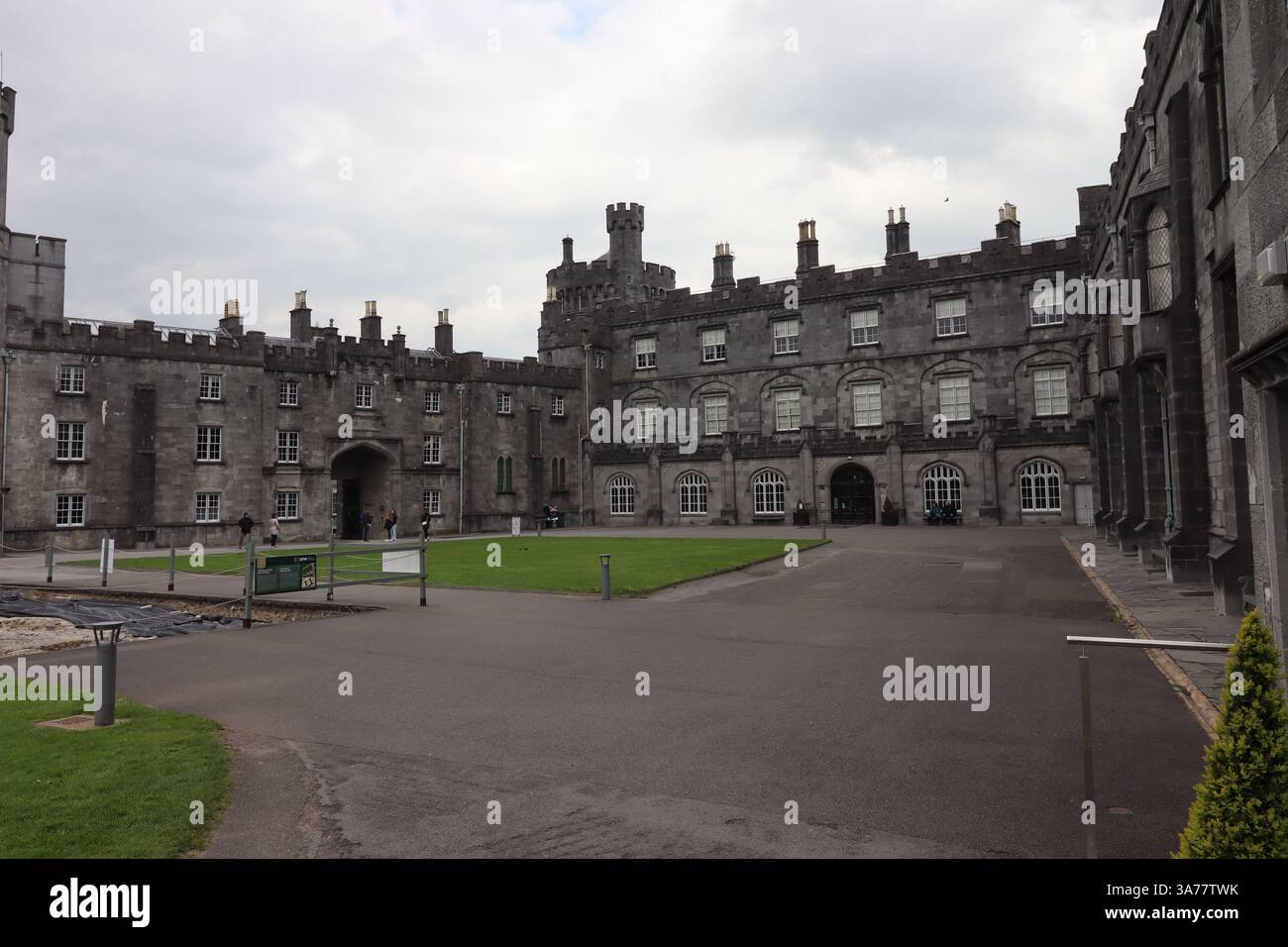 Kilkenny Castle is one of Ireland's most iconic and well-preserved ...