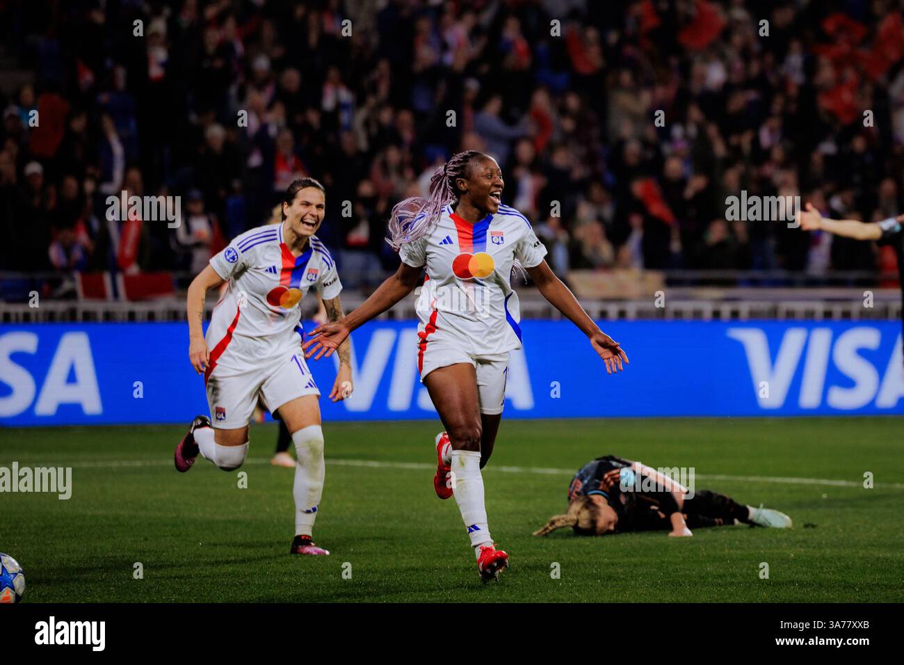 Lyon, France. 26th Mar, 2025. Lyon, France Kadidiatou Diani (11 ...