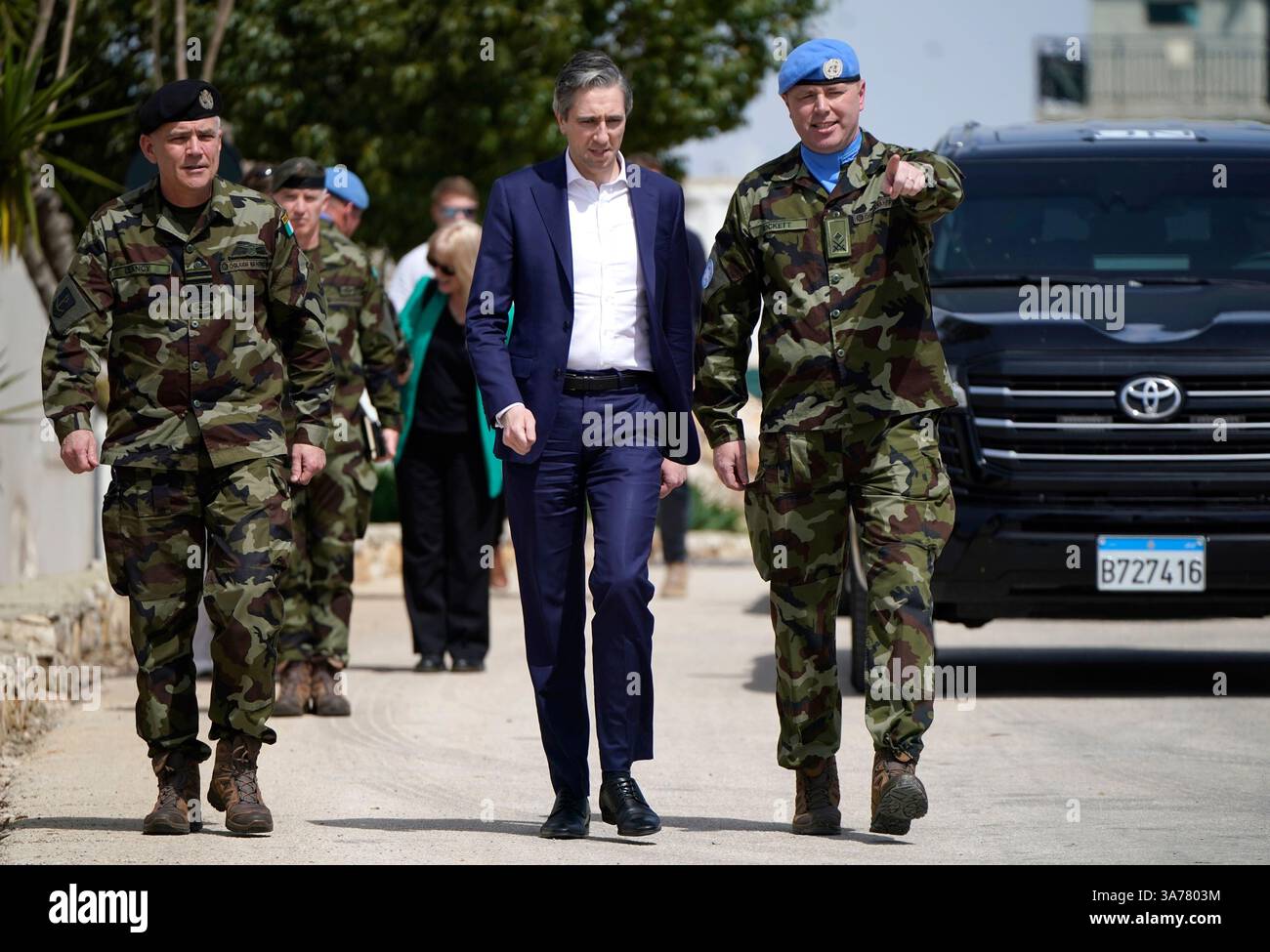 Tanaiste Simon Harris (centre) with Chief of Defence forces Lt General ...